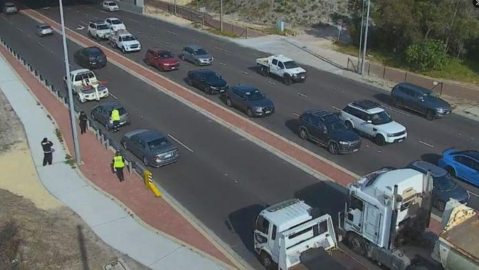 Perth traffic: One dead after crash on Tonkin Highway as several ...