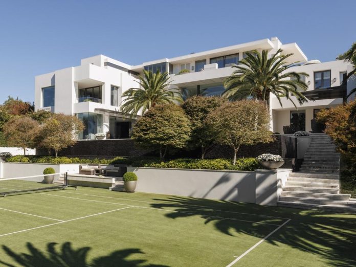 Melbourne house price record for 2024 set by Macquarie Rd mansion sale ...