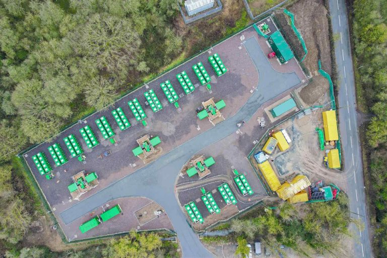 Macquarie's Eku acquires a 2 GWh battery storage project portfolio ...