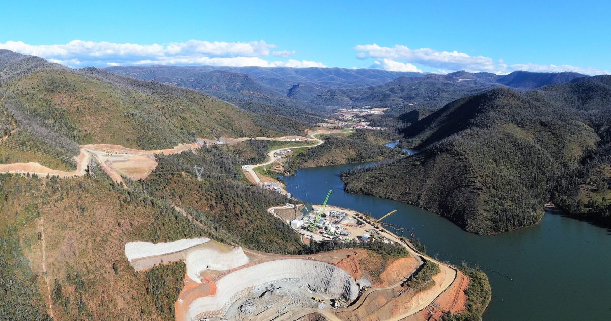 Weather management program over Snowy Hydro cancelled after year-long ...