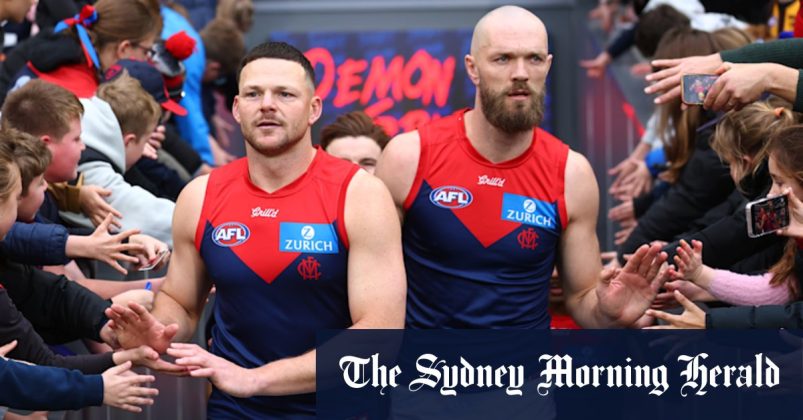 New Melbourne Demons coach Steven King gets to work on landing a ...