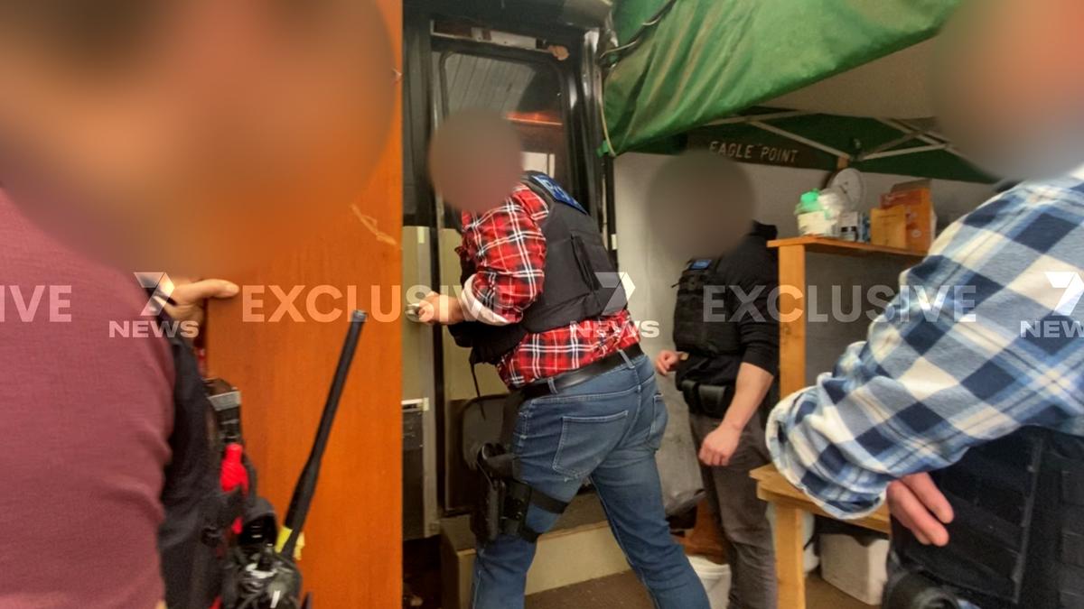 Video screenshots reveal moments before two police officers allegedly ...