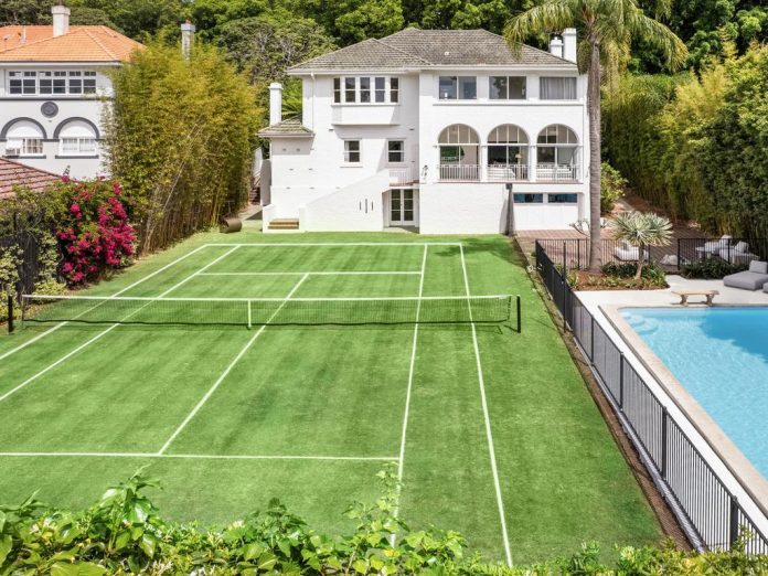 Venture capitalist lists $40m Bellevue Hill mansion - Australian Online ...