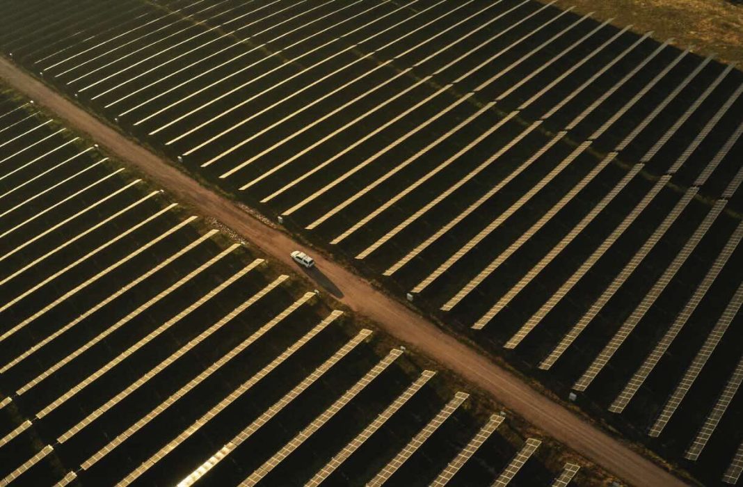 Gigawatt-scale solar project to help power giant smelter and pave way ...