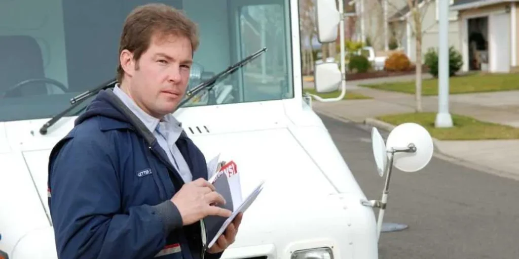 Real mailman reveals his huge paycheck to help recruit much-needed ...