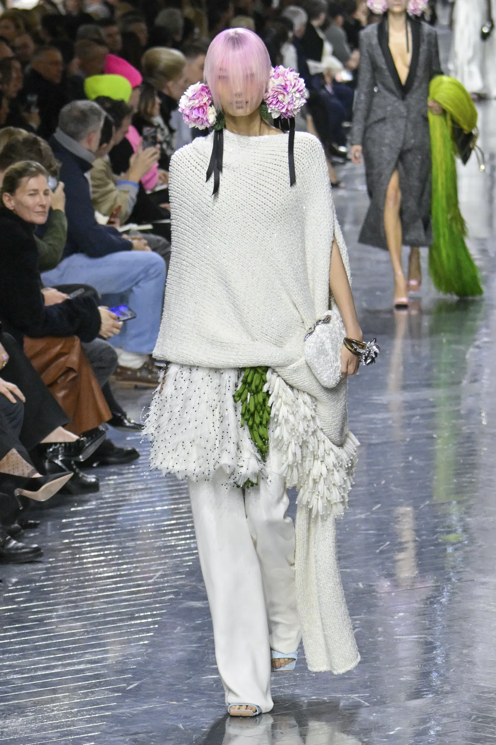 Dior SS26 Paris Fashion Week review: Jonathan Anderson makes his debut ...