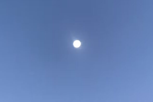 Why is it so hard to get a decent snap of the moon? - Australian Online ...