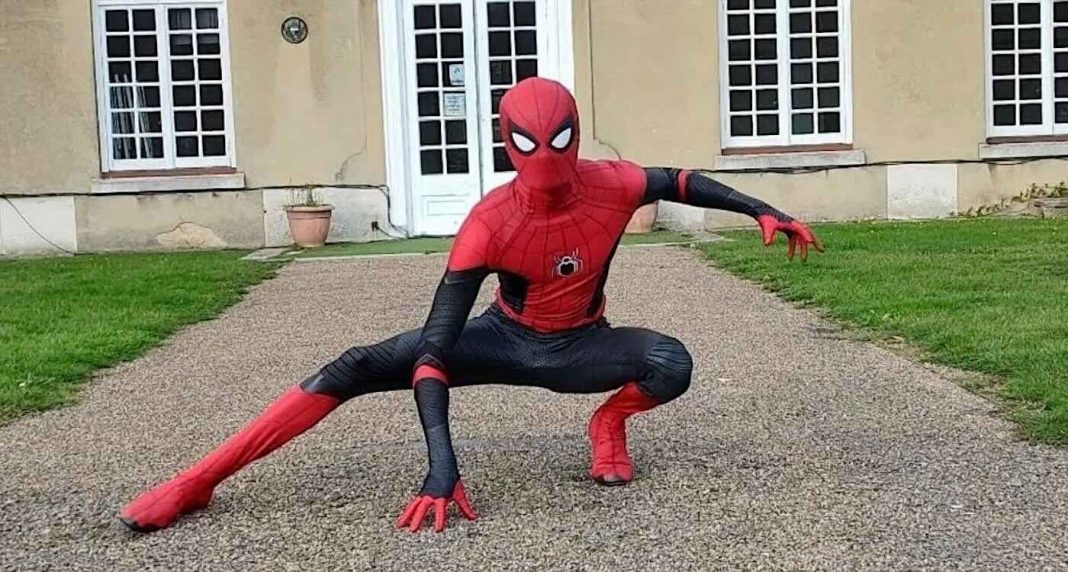 He Earns More in an Hour as Spider-Man Than a Full Day at Old ...