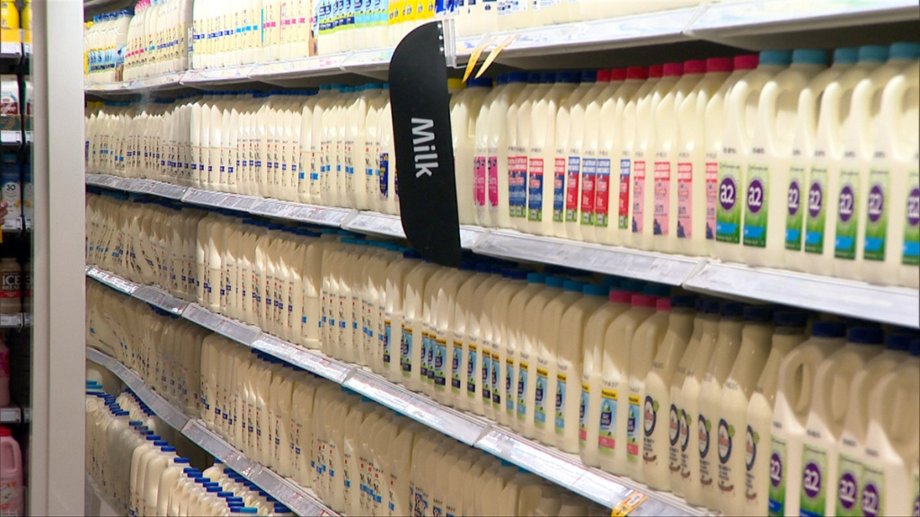 Price of Norco milk rises at supermarkets nationally as farmers face ...
