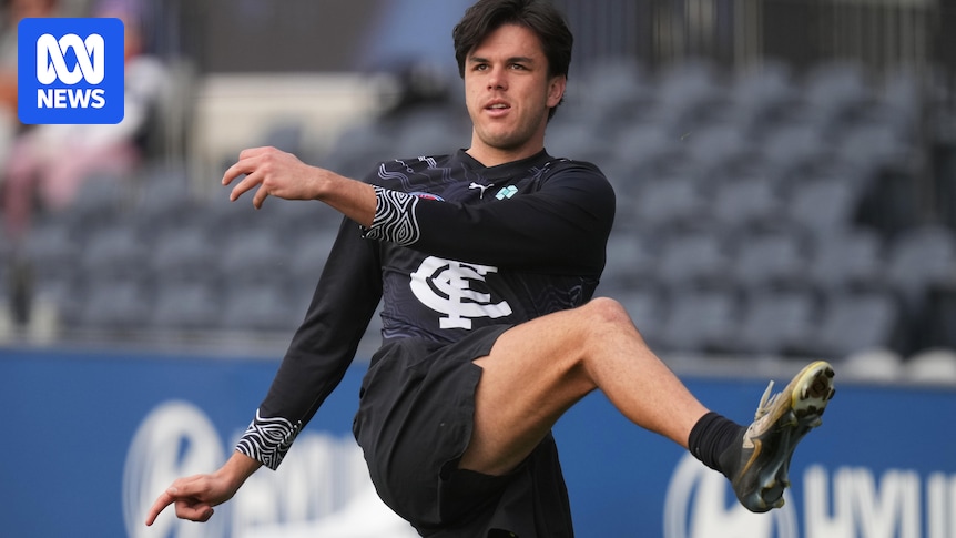 Carlton confirms Elijah Hollands is in hospital after concerning scenes ...