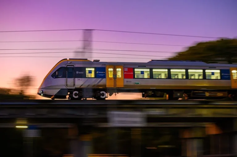 $5.5b Sunshine Coast rail link a step closer as governments award three ...